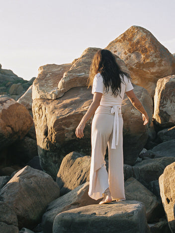 IL Muses: Conversation with Jess Lee Buchanan –Indigo Luna Store