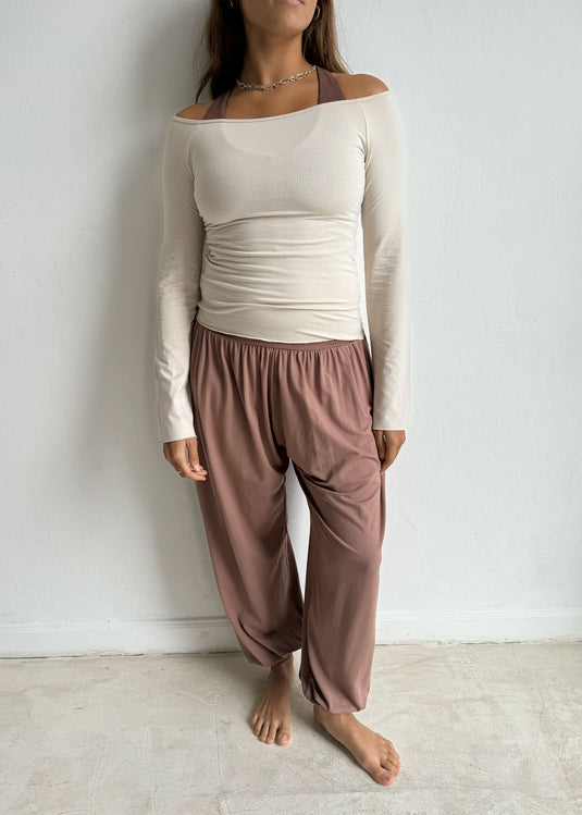 Alora Pants Sandalwood